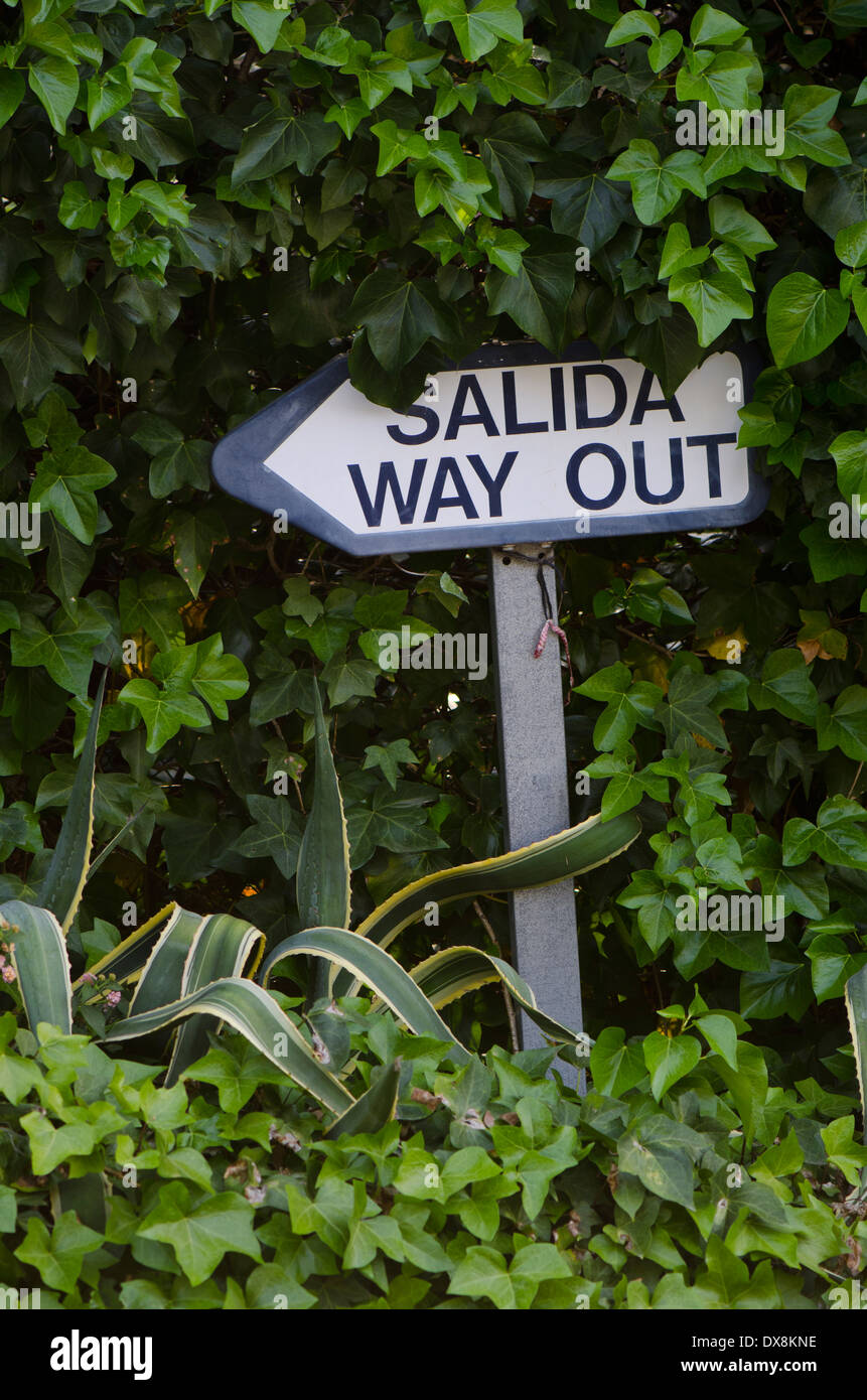 English and spanish sign hi-res stock photography and images - Alamy