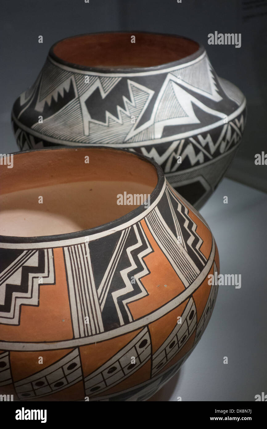 Acoma Pueblo Indian Pottery High Resolution Stock Photography and ...