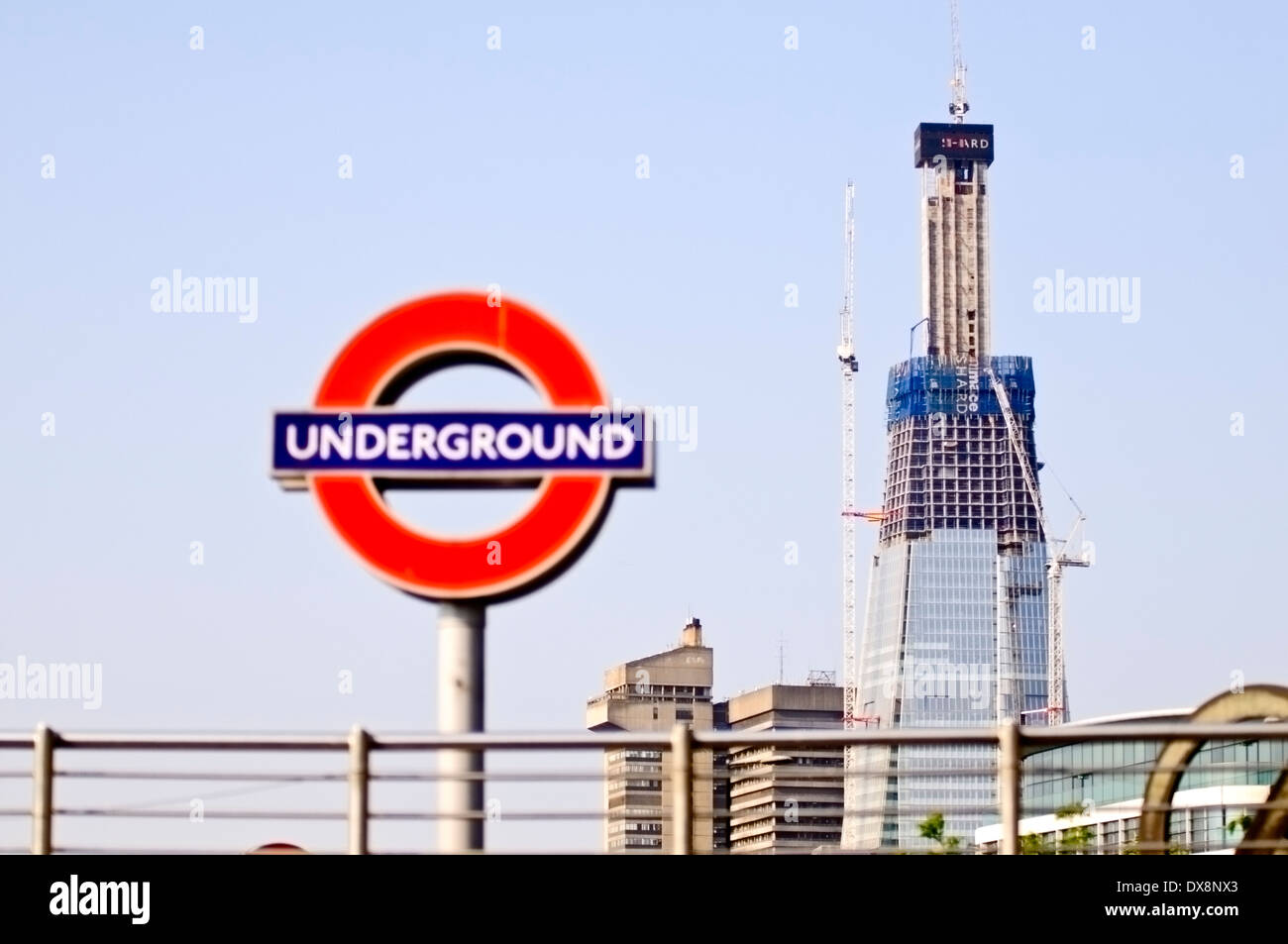 London underground logo hi-res stock photography and images - Alamy