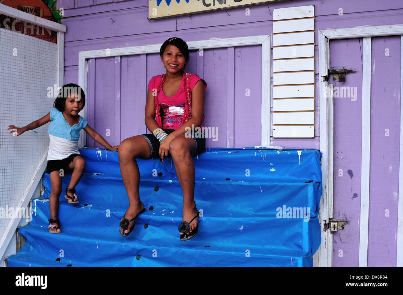 Native brazilian girls hi-res stock photography and images - Alamy