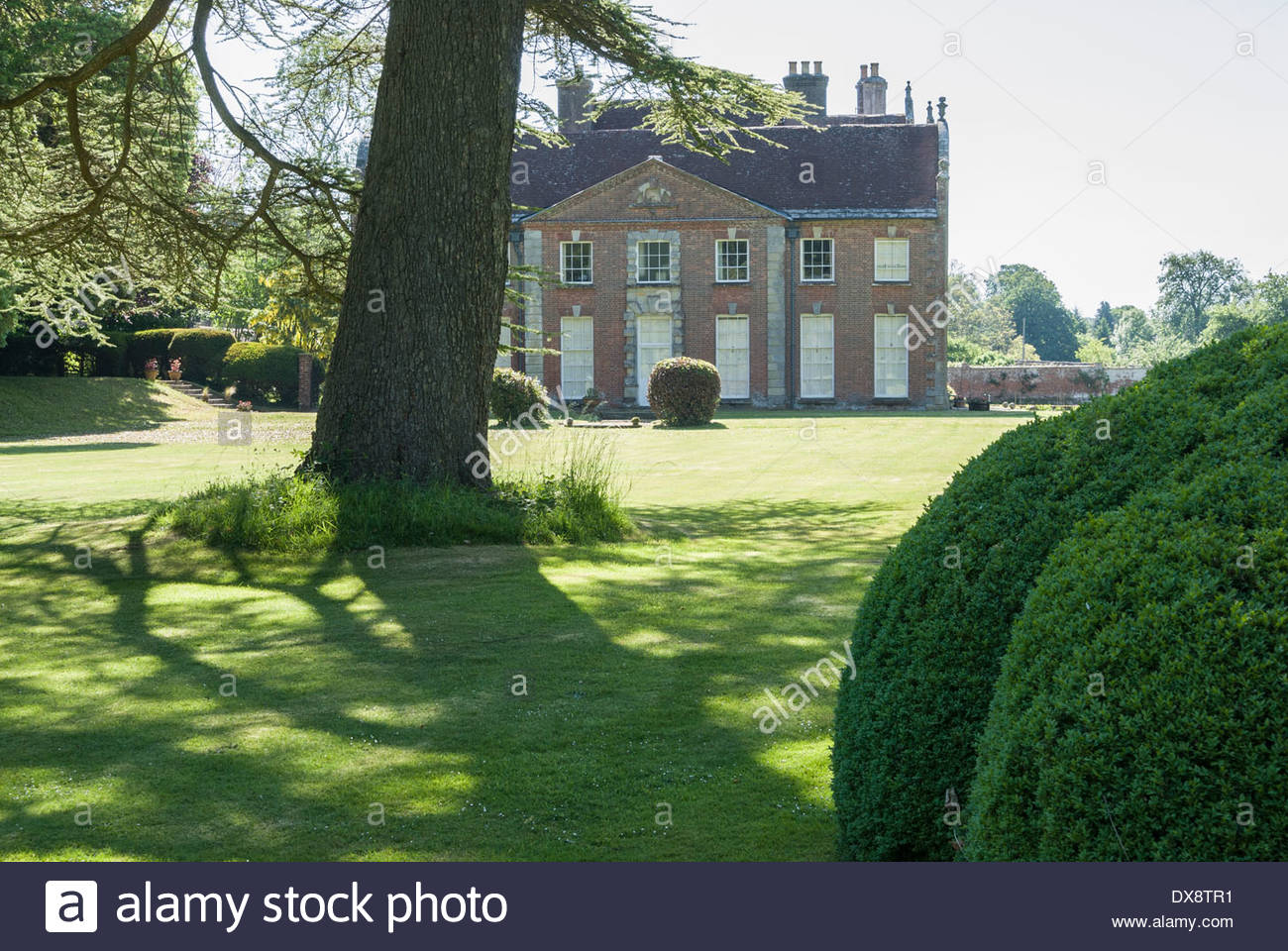 Georgian Manor House Stock Photos & Georgian Manor House Stock Images ...