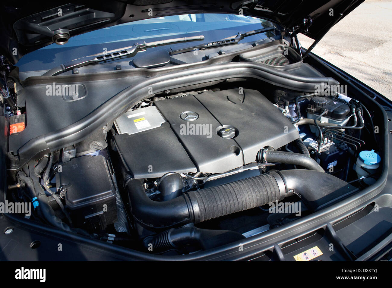 Mercedes-Benz ML-Class BlueTec SUV Car Stock Photo - Alamy