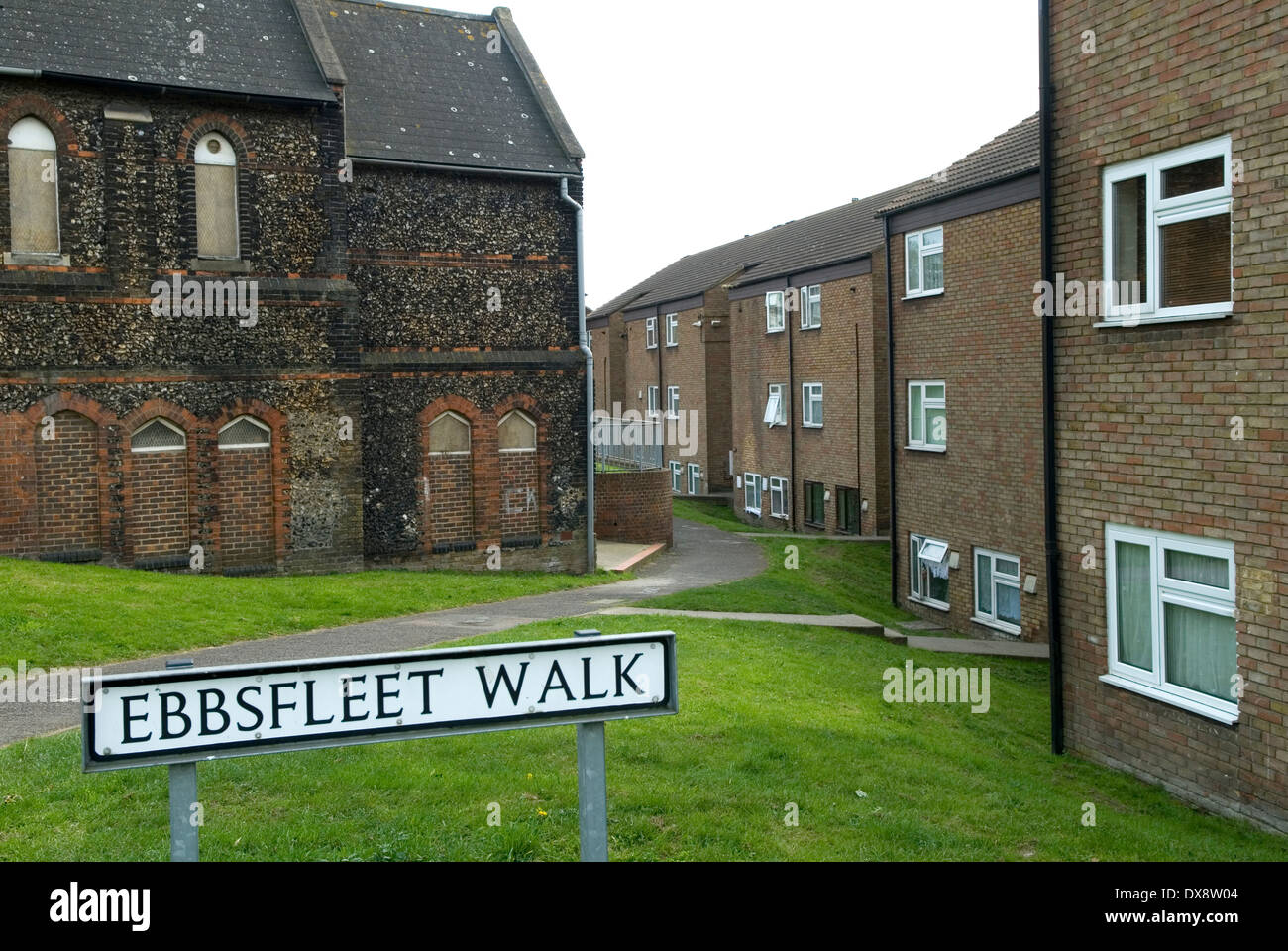 Ebbsfleet Valley new housing. Homes in north Kent UK. Ebbsfleet Walk in ...