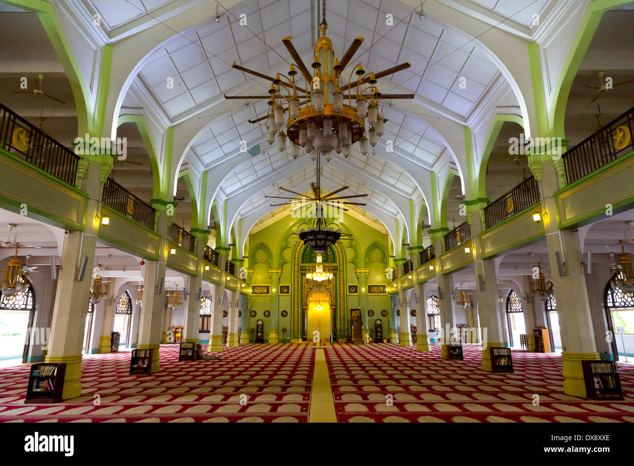 Prayer Hall of the Masjid Sultan Mosque in Singapore Stock Photo - Alamy