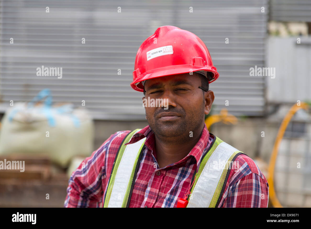 Road Worker in Singapore Stock Photo - Alamy