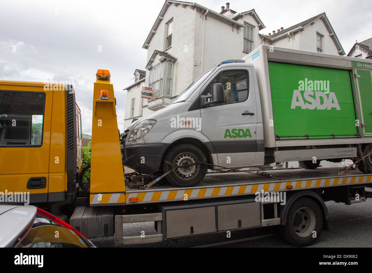 Broken down van hi-res stock photography and images - Alamy