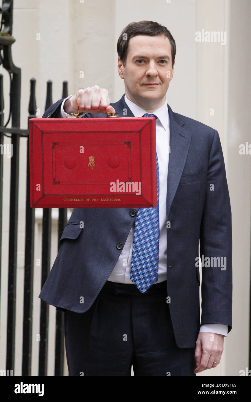 Chancellor budget hi-res stock photography and images - Alamy