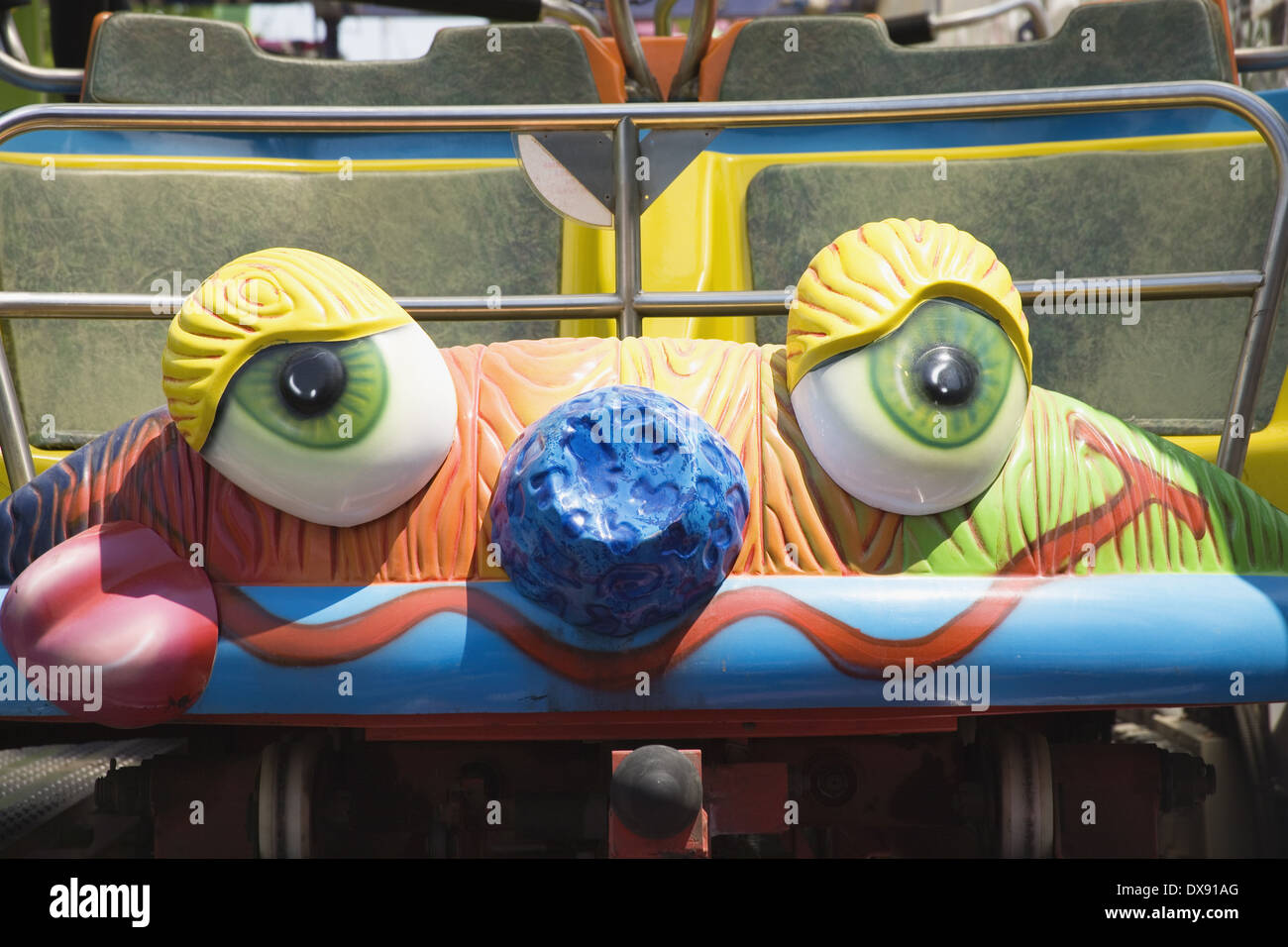 Amusement park ride Stock Photo - Alamy
