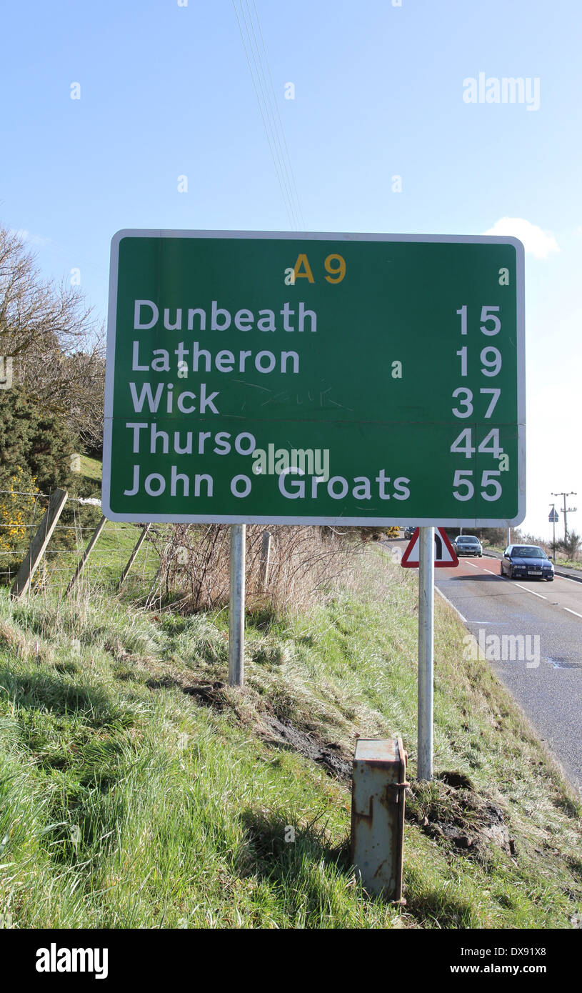 Mileage sign hi-res stock photography and images - Alamy