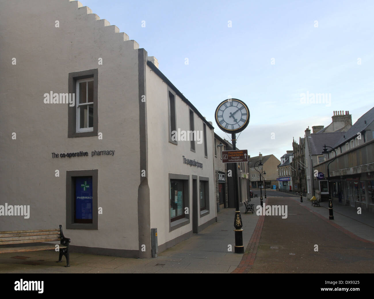 Thurso street hi-res stock photography and images - Alamy
