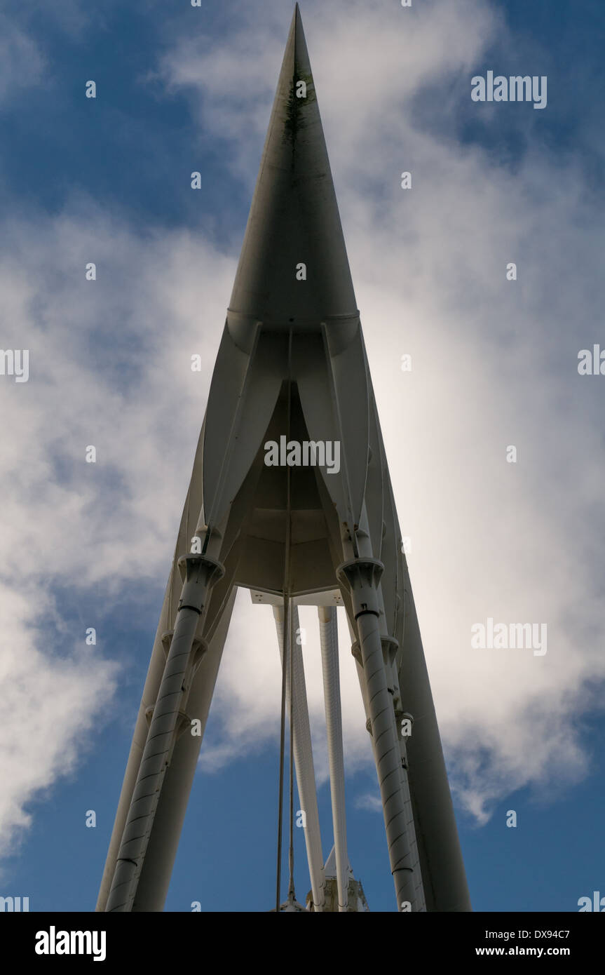 Steel superstructure hi-res stock photography and images - Alamy