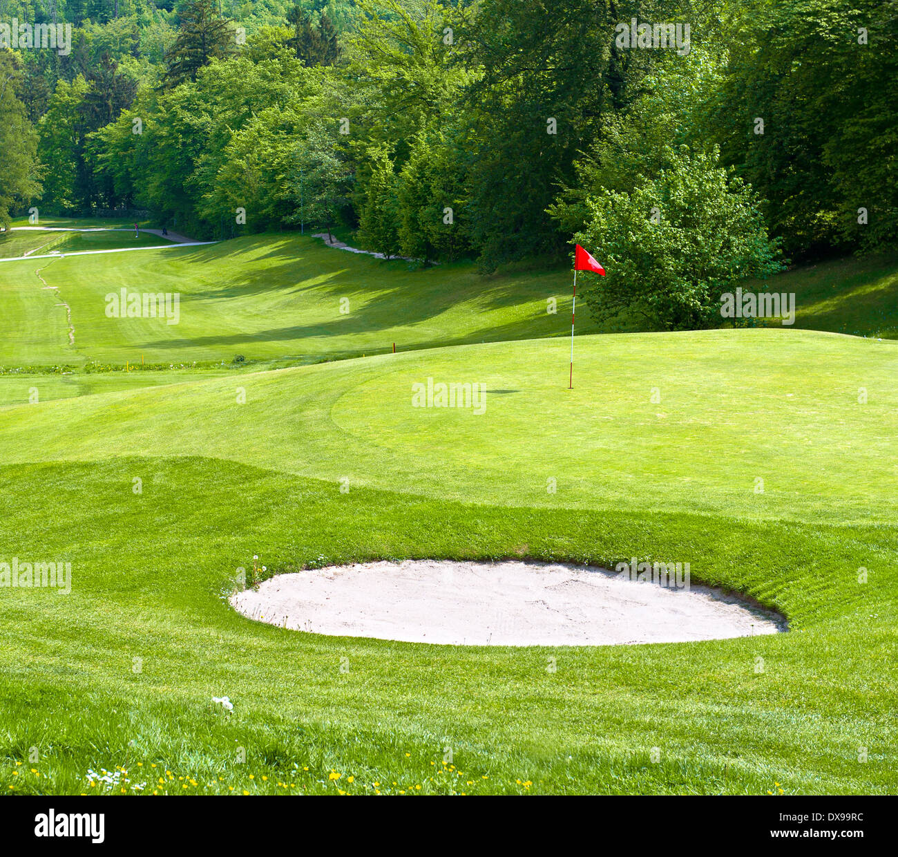 Playing golf landscape hi-res stock photography and images - Alamy