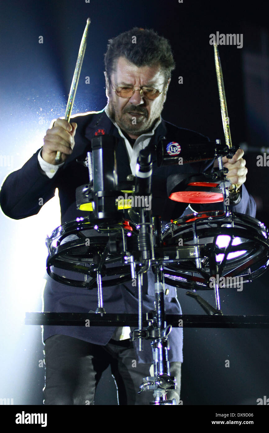 Tim farriss hi-res stock photography and images - Alamy