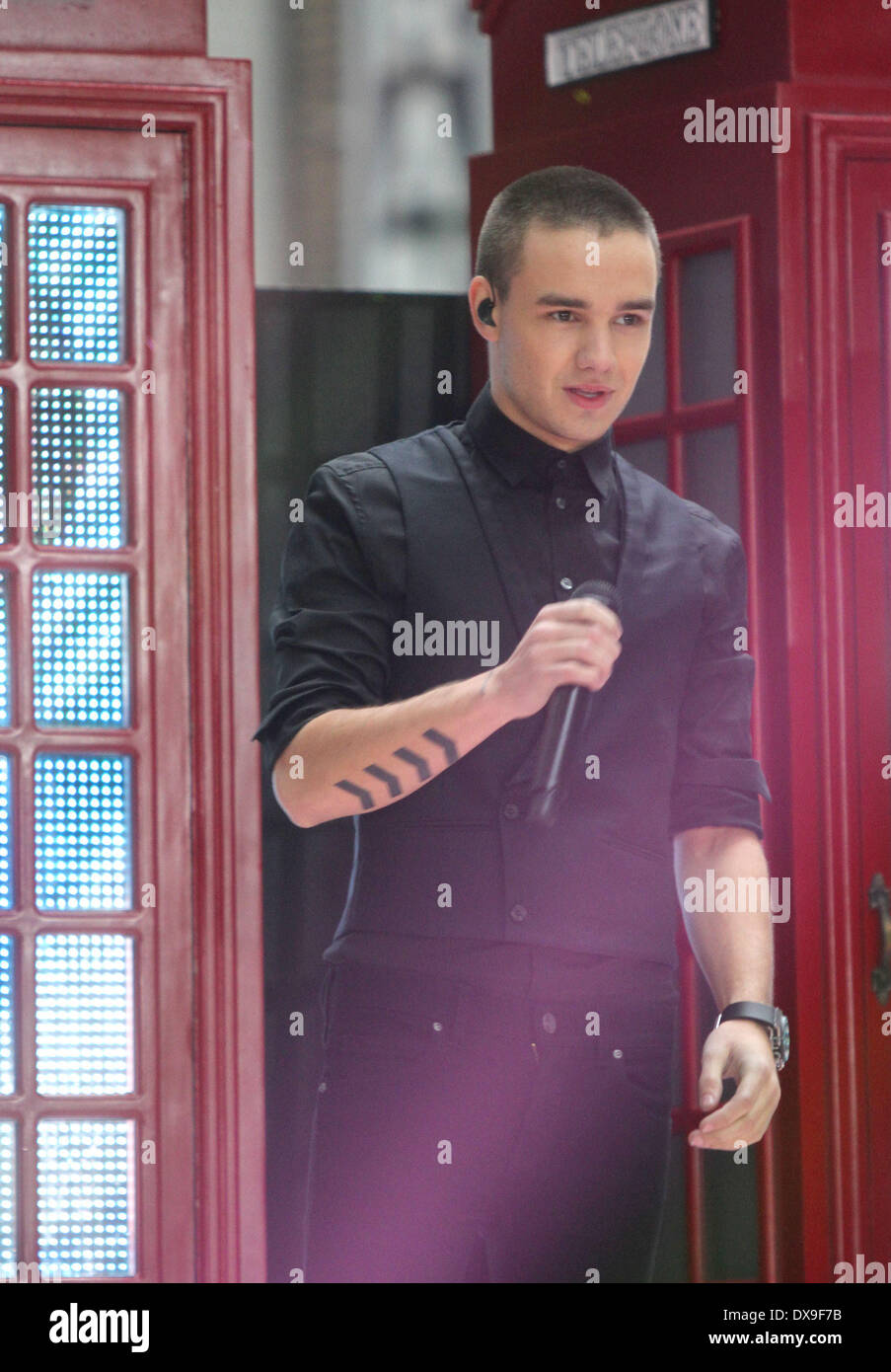 One Direction performing for the Today show at Rockefeller Plaza ...