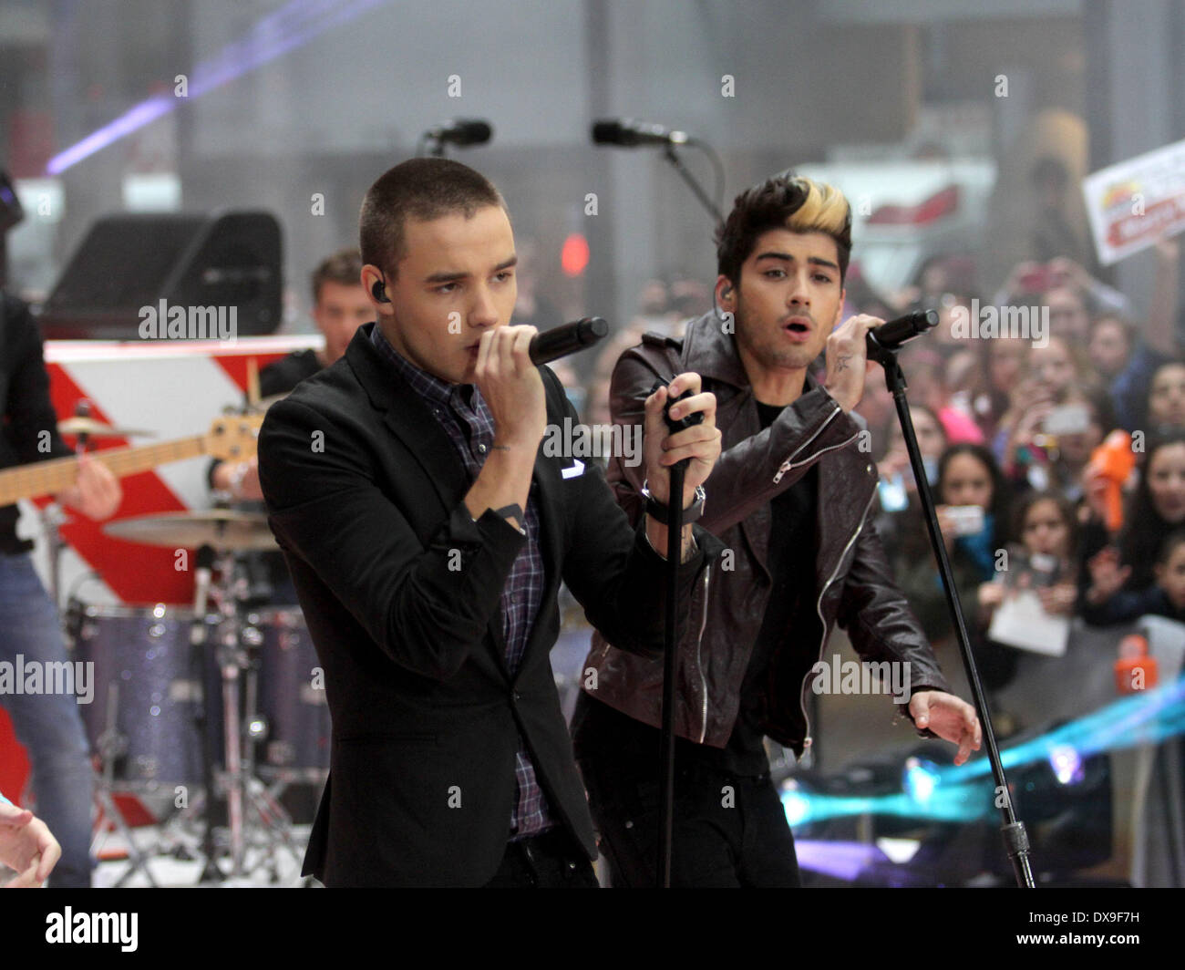 One Direction performing for the Today show at Rockefeller Plaza ...