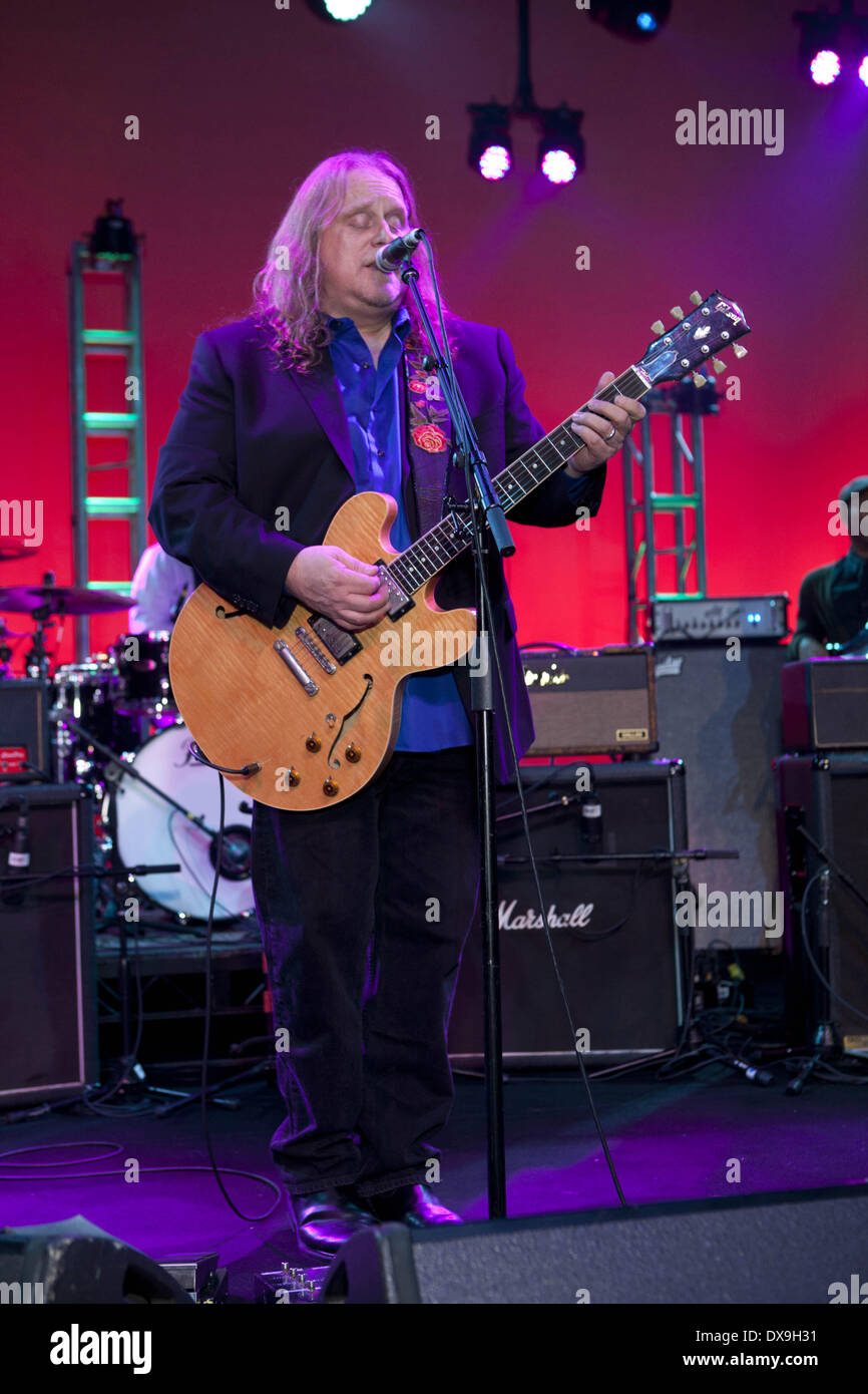 Warren hayes hi-res stock photography and images - Alamy