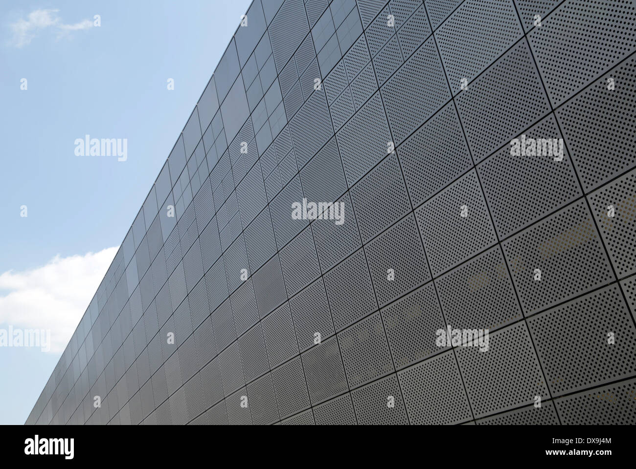 Seoul, South Korea. 21st March 2014. The Dongdaemun Design Plaza (DDP ...