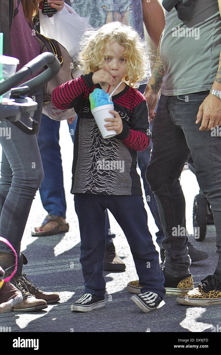 Bronx Wentz Pete Wentz and girlfriend Meagan Camper celebrate Bronx ...