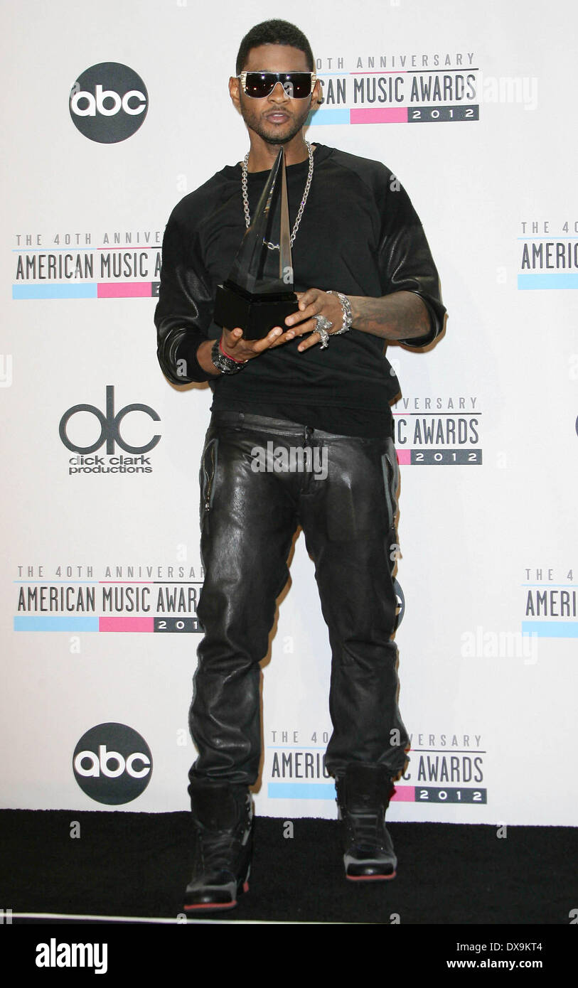 Usher he 40th Anniversary American Music Awards 2012, held at Nokia ...