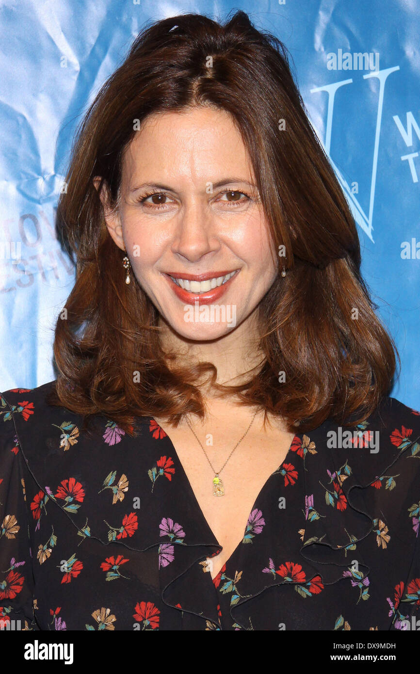 Jessica Hecht's Instagram, Twitter & Facebook on IDCrawl