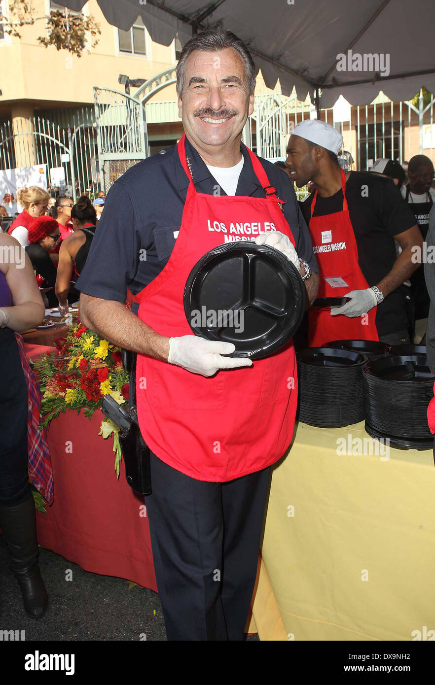 Los Angeles Police Chief Charlie Beck, at the Los Angeles Mission's ...