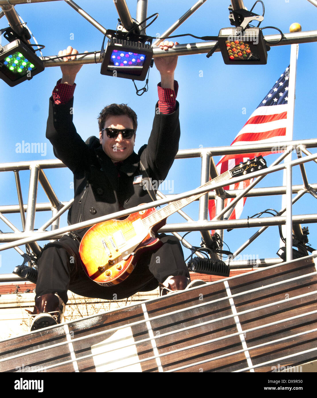 Jimmy Fallon 86th Annual Macy's Thanksgiving Day Parade Featuring ...