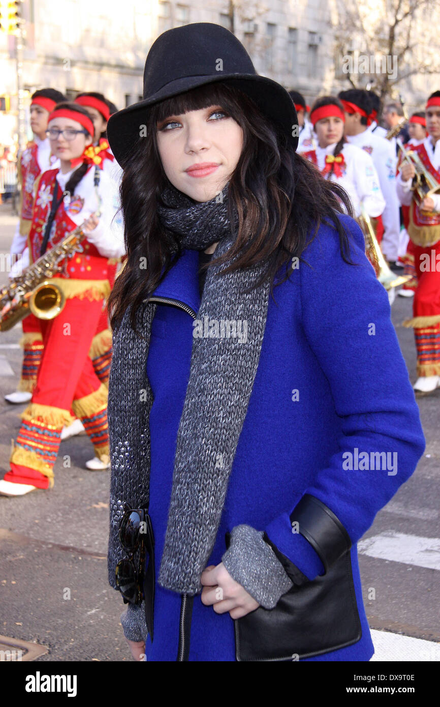 Carly Rae Jepsen 86th Annual Macy's Thanksgiving Day Parade Featuring ...