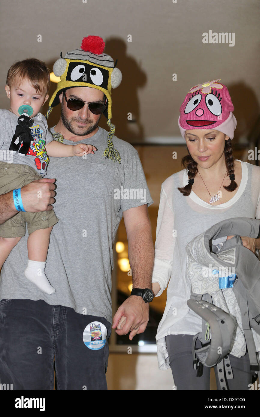 Alyssa Milano, Dave Bugliari and their son, Milo Thomas Celebrities ...