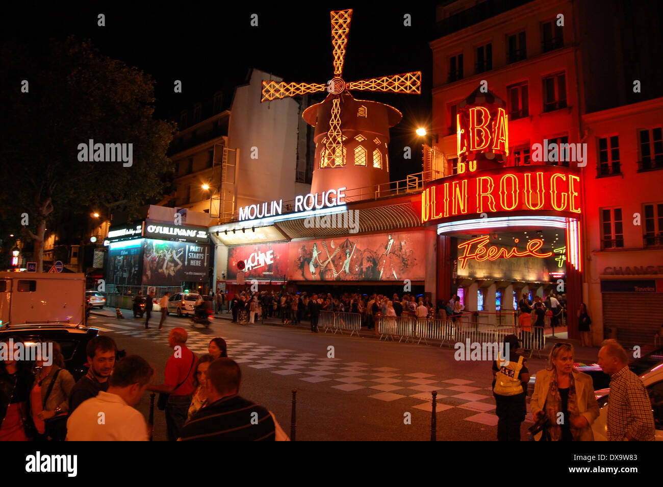 Moulin rouge paris hi-res stock photography and images - Alamy
