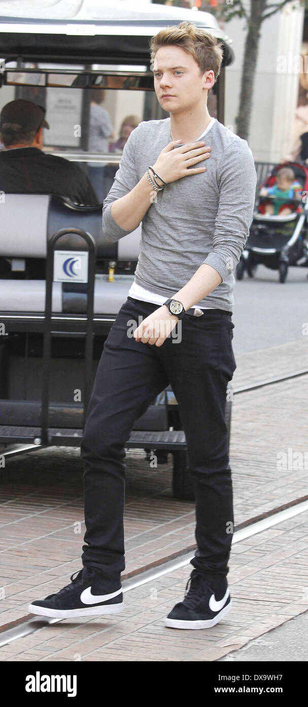 Conor Maynard on entertainment news show 'Extra' at The Grove. Los ...