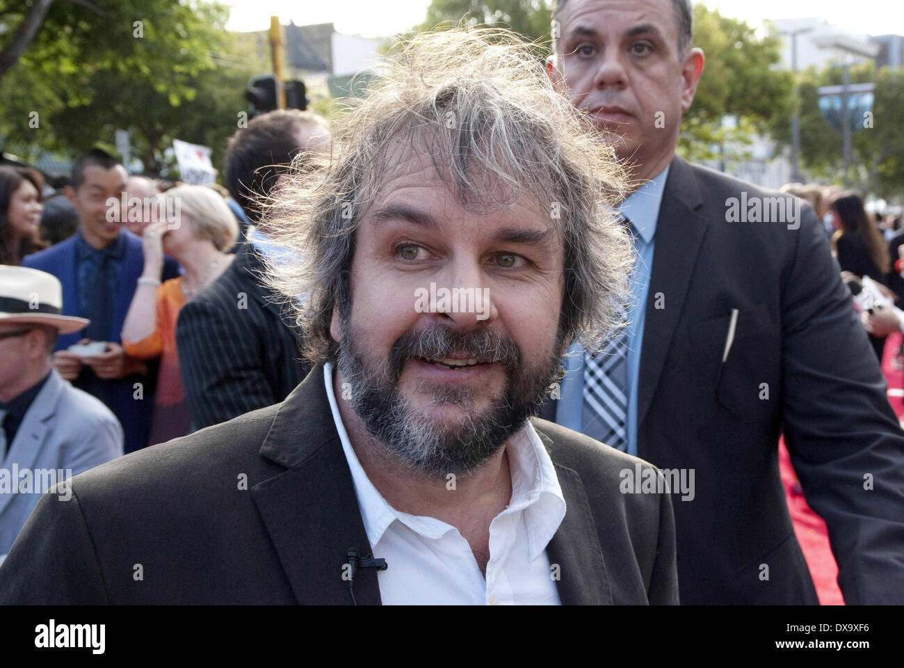Director Sir Peter Jackson arrives at the 'The Hobbit: An Unexpected ...