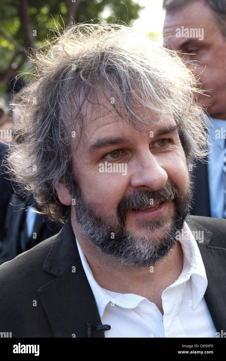 Director Sir Peter Jackson arrives at the 'The Hobbit: An Unexpected ...