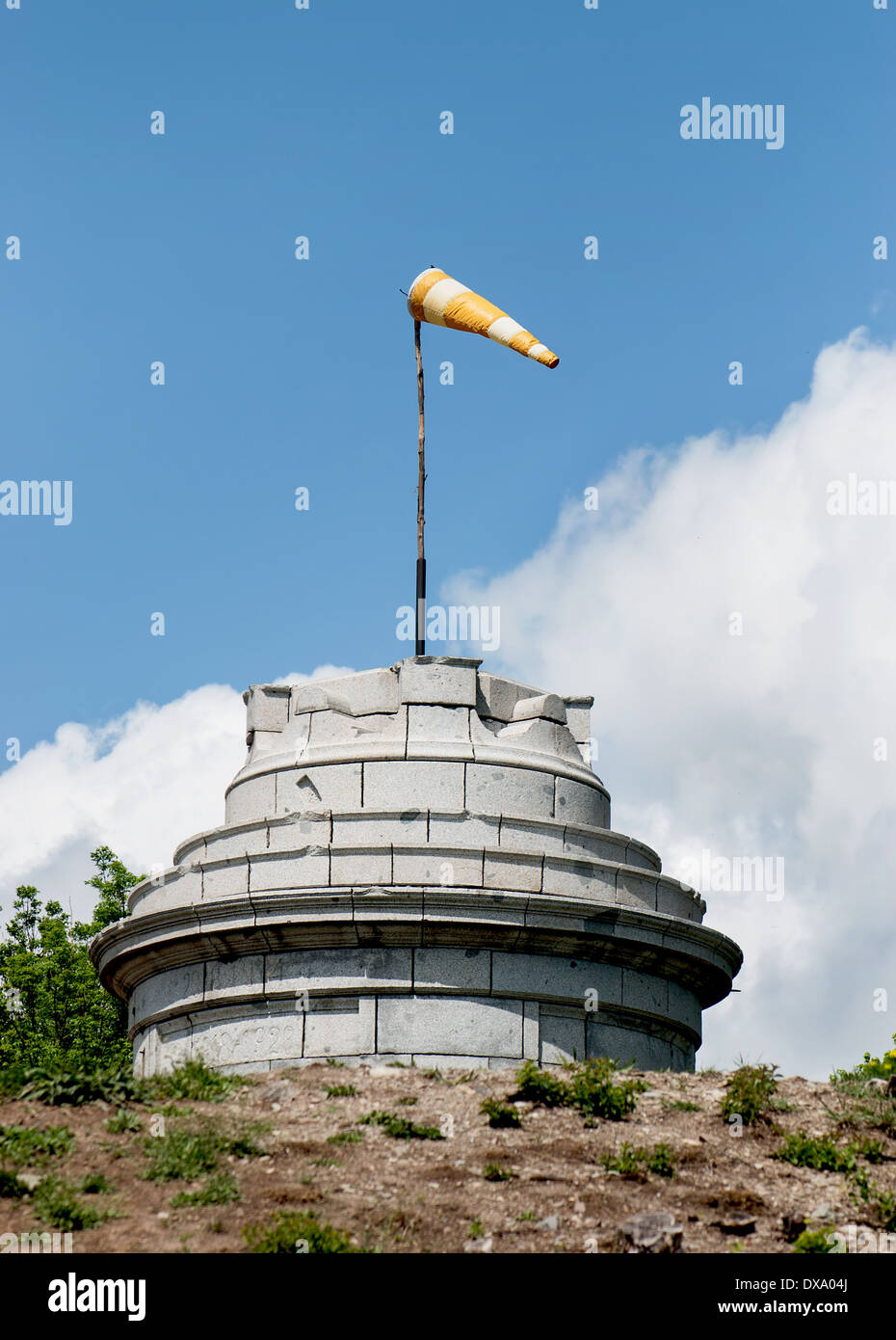 Show wind direction hi-res stock photography and images - Alamy