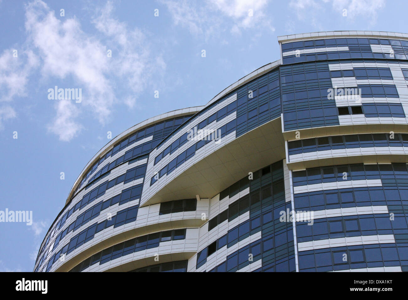Blue building architecture hi-res stock photography and images - Alamy