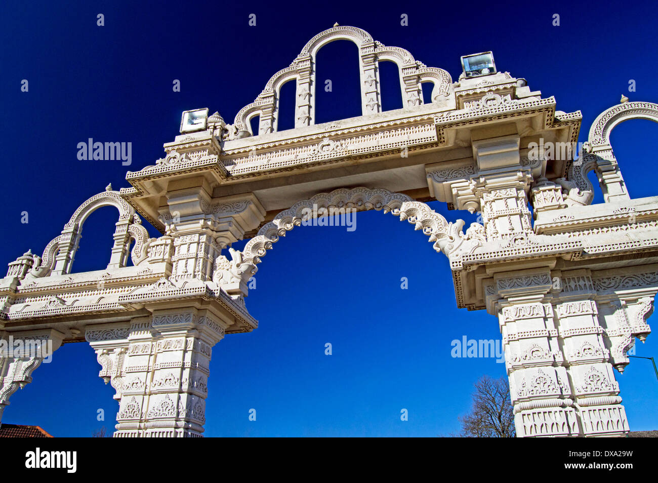 BAPS Shri Swaminarayan Mandir (the Neasden Temple), Neasden, London ...