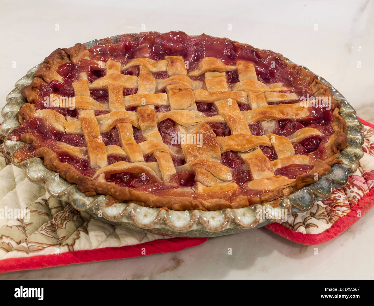 Pie counter hi-res stock photography and images - Alamy