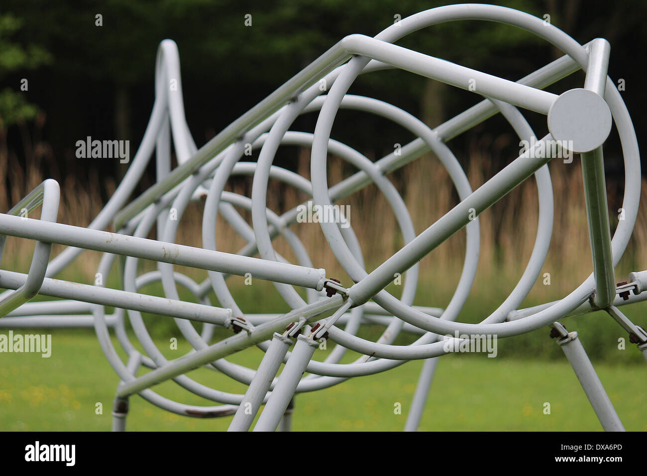 Children climbing frame park hi-res stock photography and images - Alamy