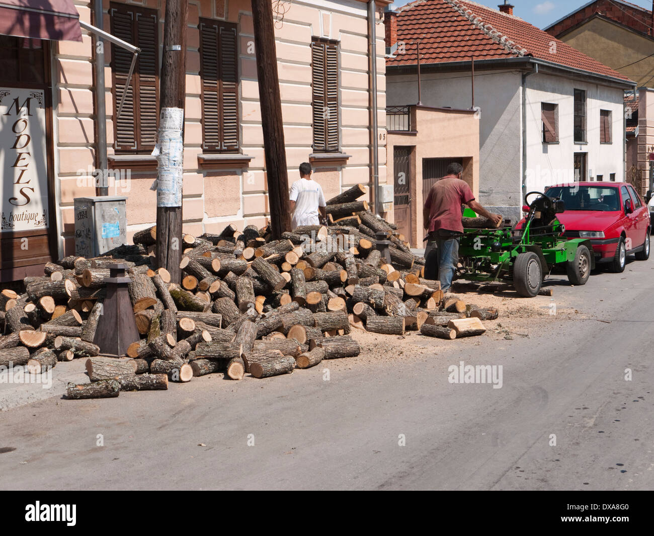 Wood cutter hi-res stock photography and images - Alamy
