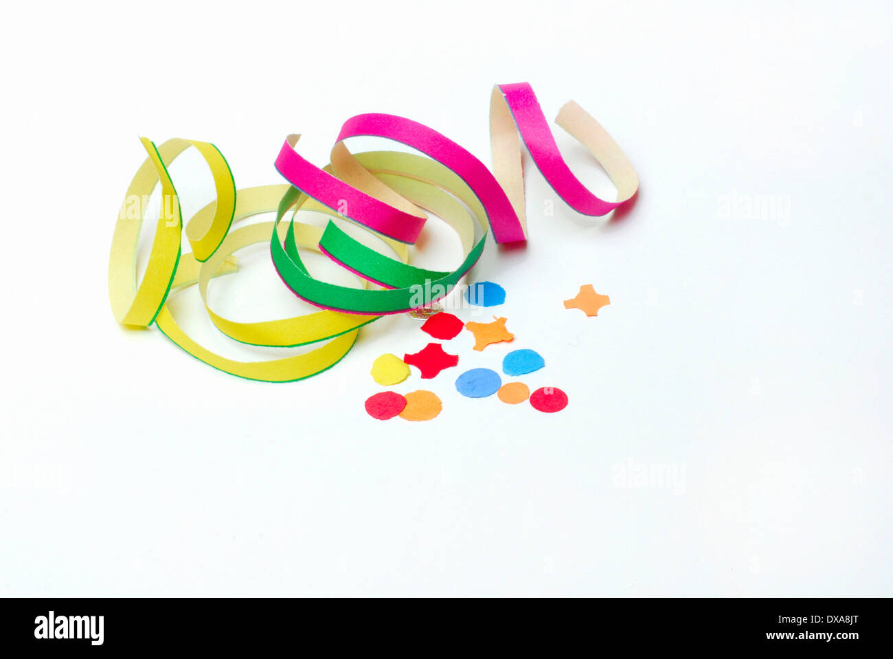 Paper confetti hi-res stock photography and images - Alamy