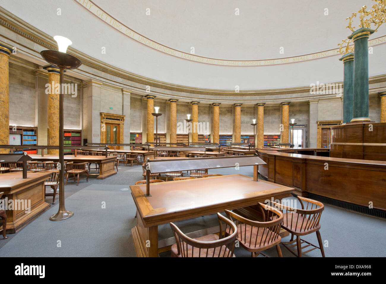 British library interior reading room hi-res stock photography and ...