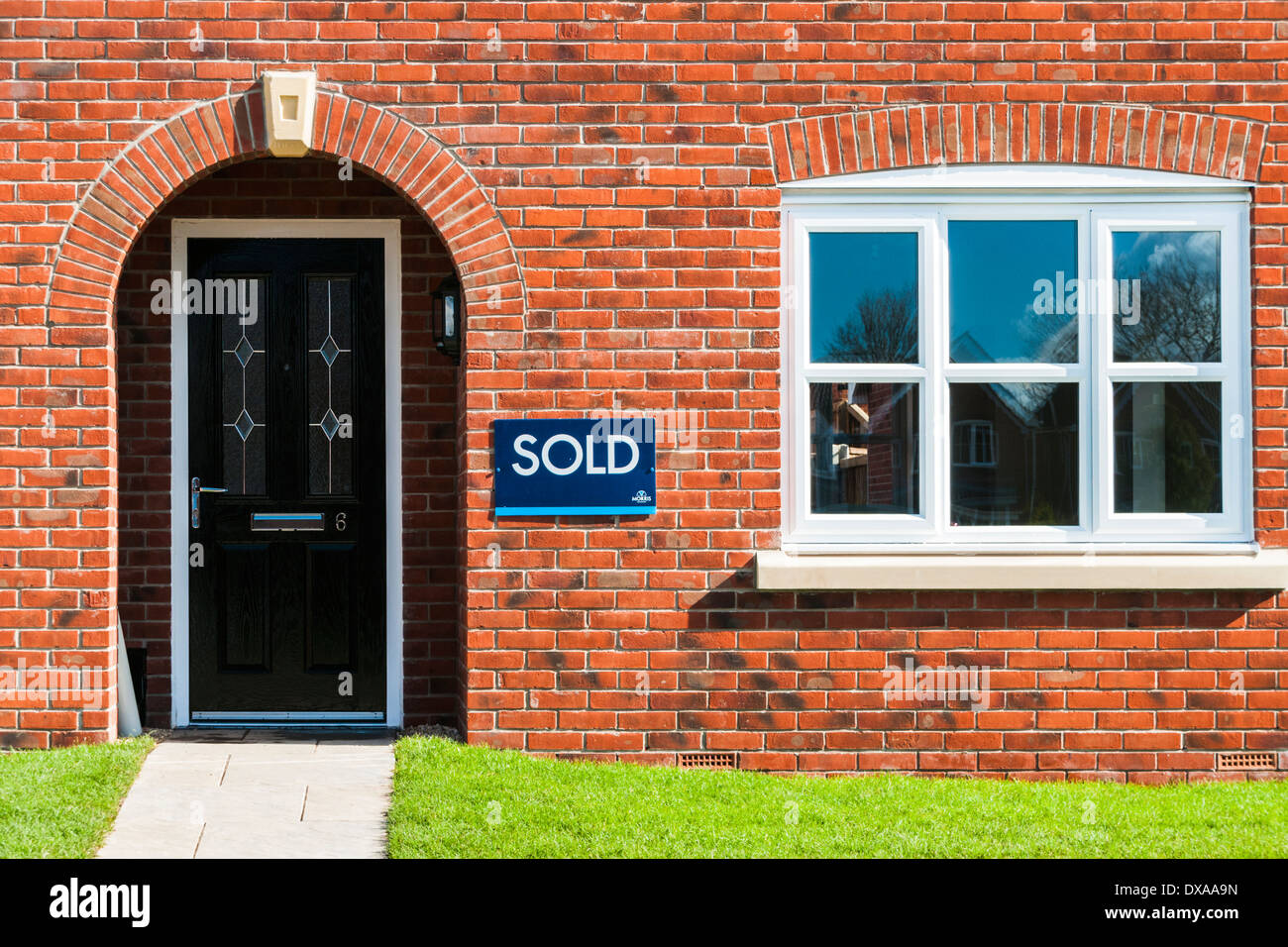 New Build House Uk High Resolution Stock Photography and Images - Alamy