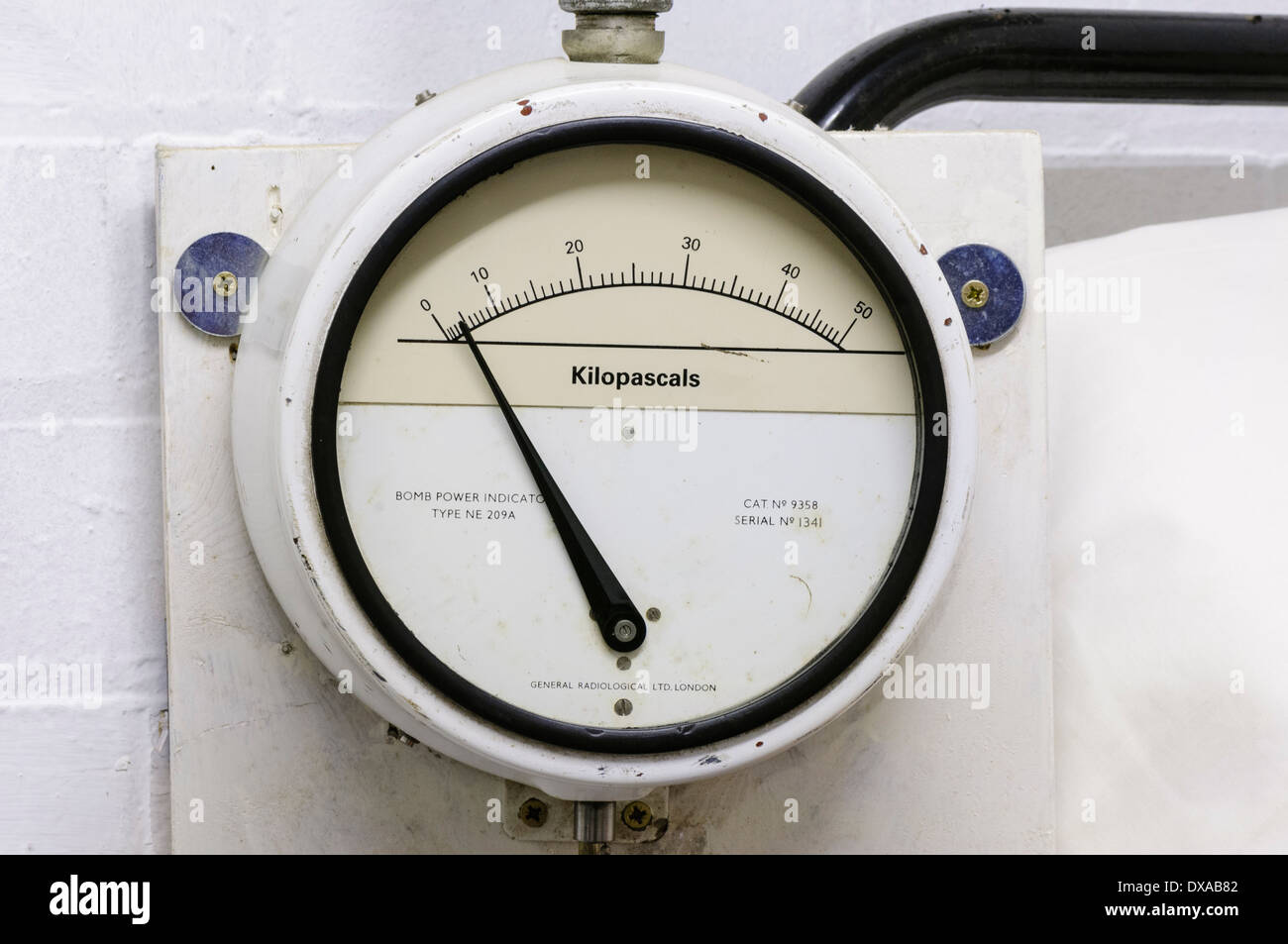 Radioactivity indicator hi-res stock photography and images - Alamy