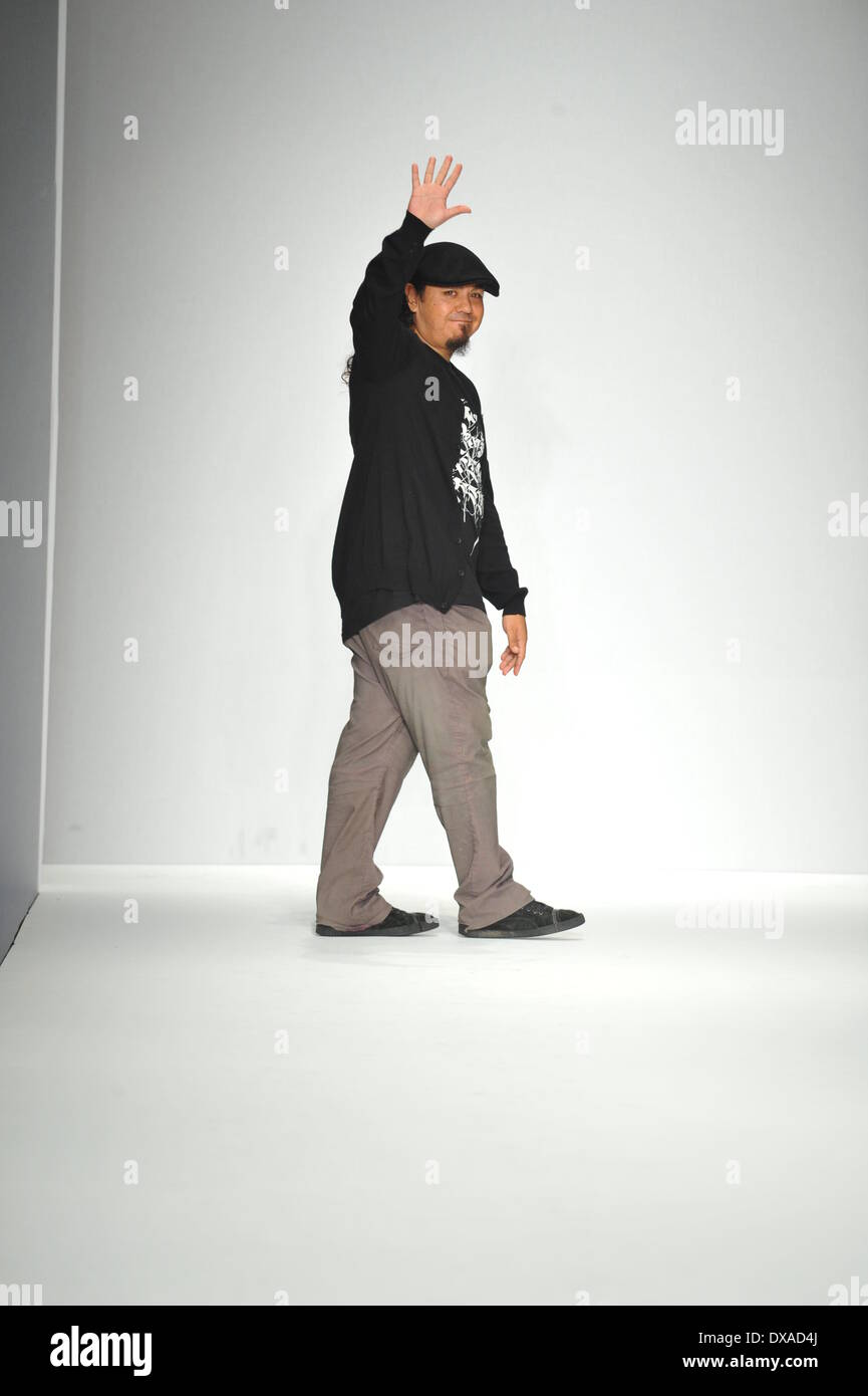 Los Angeles, CA - MARCH 13: Designer Rosario walks the runway at ...