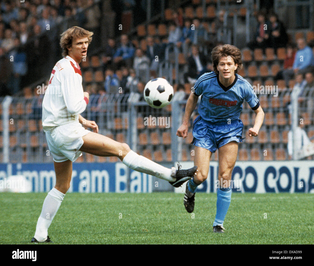 football, Bundesliga, 1983/1984, Ruhr Stadium, VfL Bochum versus ...