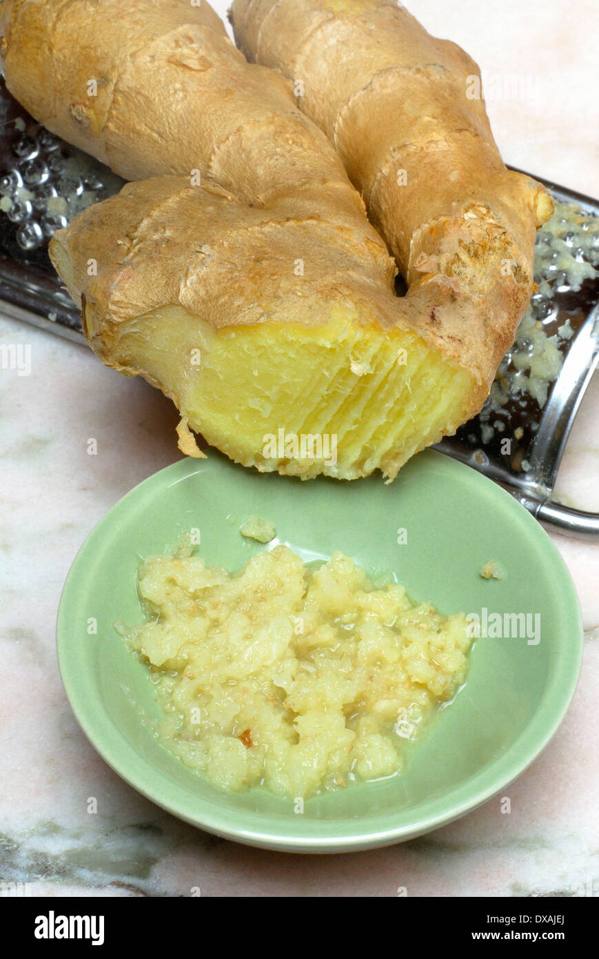 Grated ginger hi-res stock photography and images - Alamy