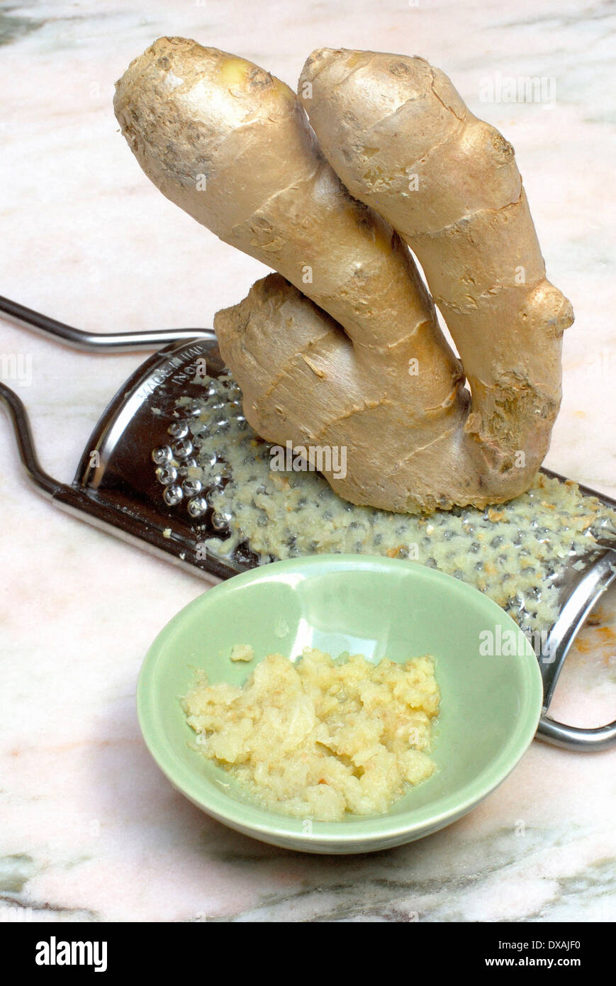Grated ginger hi-res stock photography and images - Alamy
