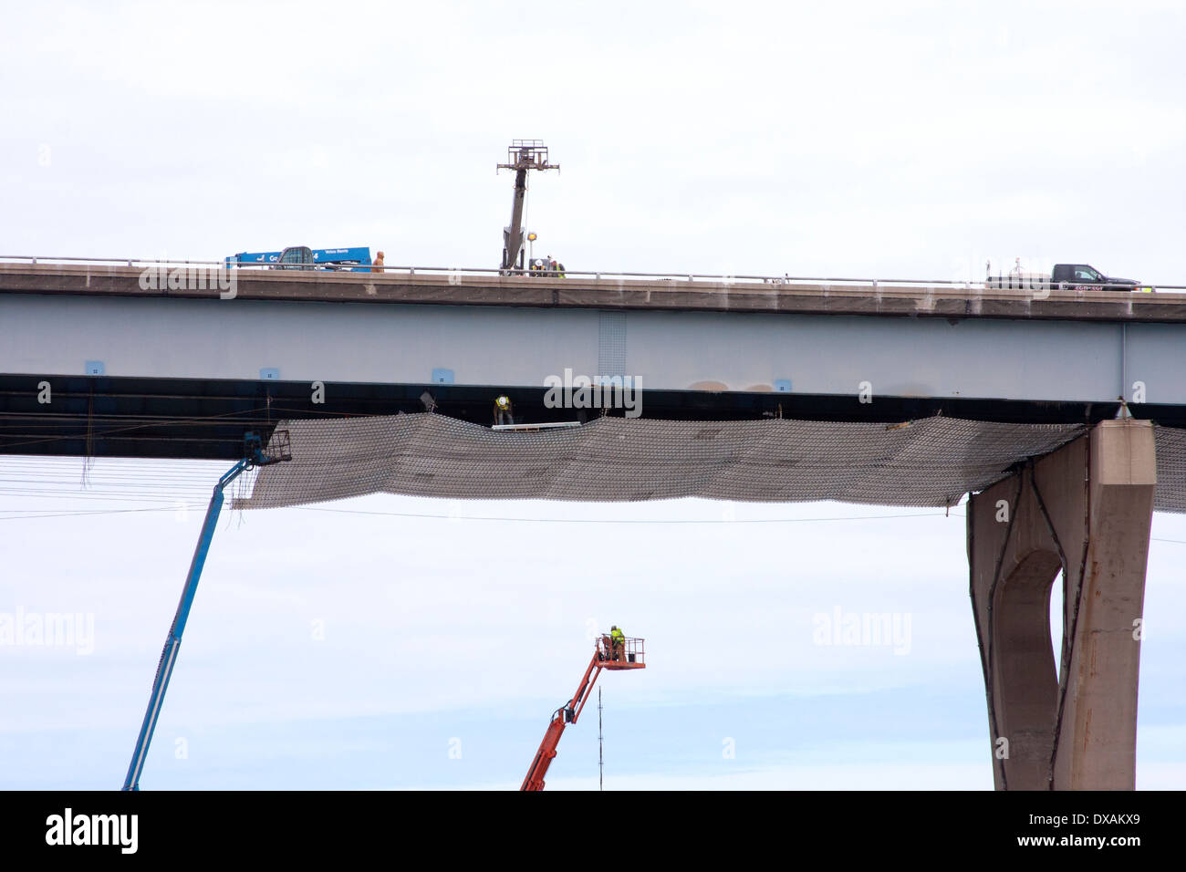 Construction workers working on the Hoan Bridge in Milwaukee Wisconsin ...