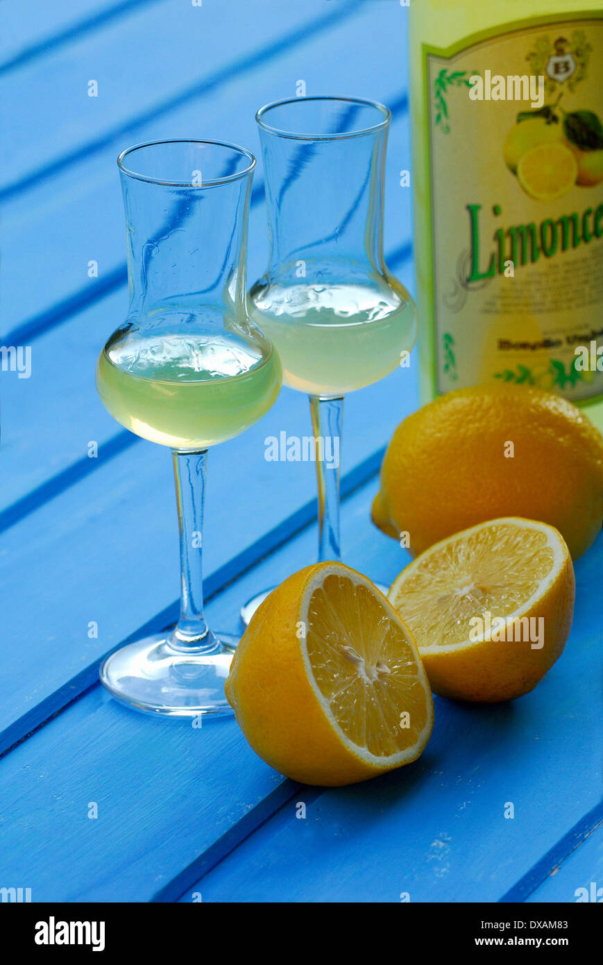 Limoncello hi-res stock photography and images - Alamy
