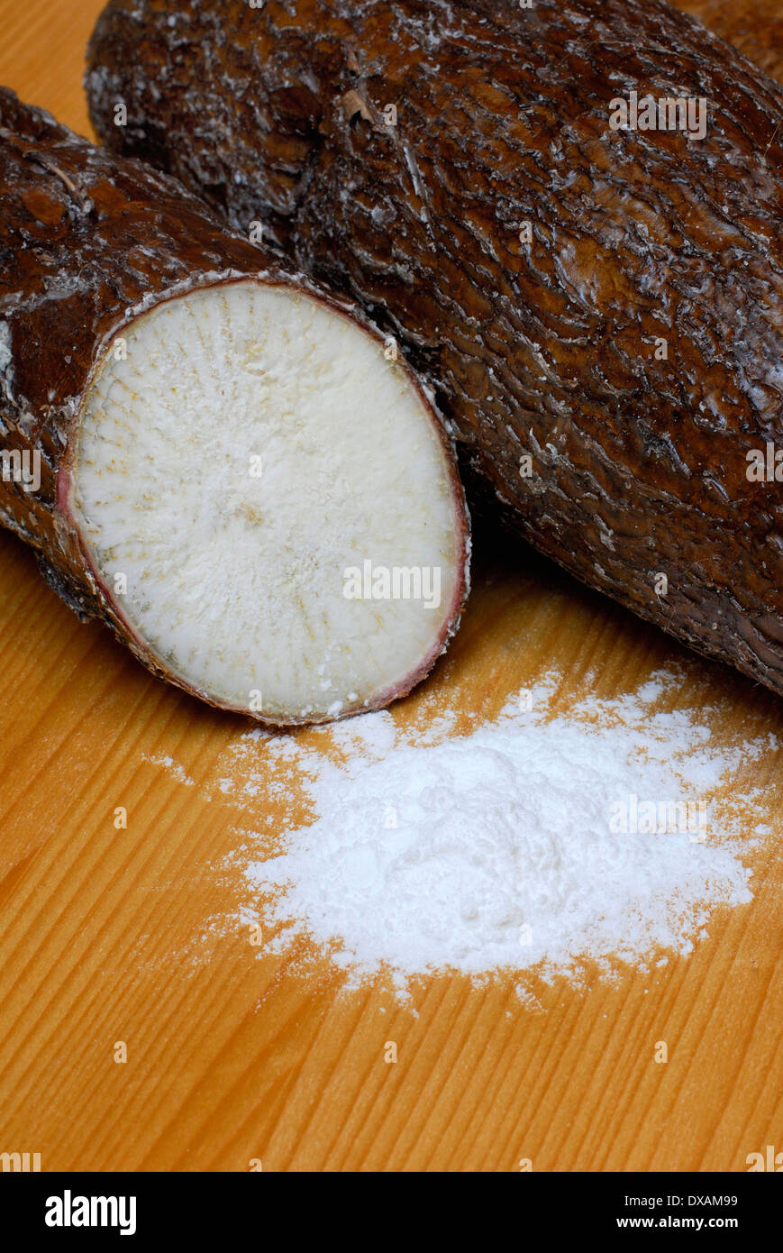 Cassava powder hi-res stock photography and images - Alamy