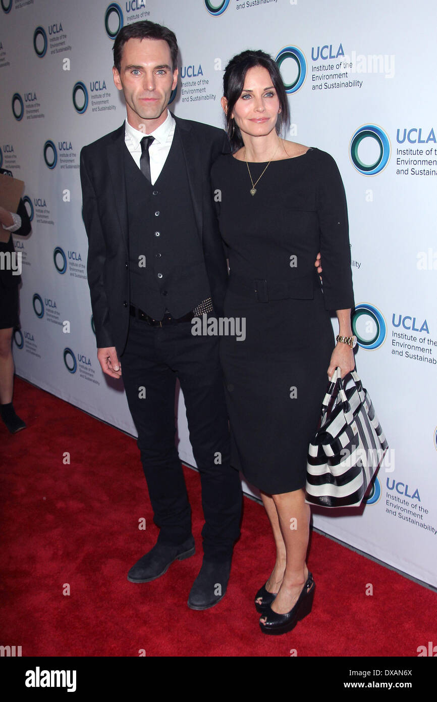 Los Angeles, California, USA. 21st Mar, 2014. Courtney Cox and Johnny ...